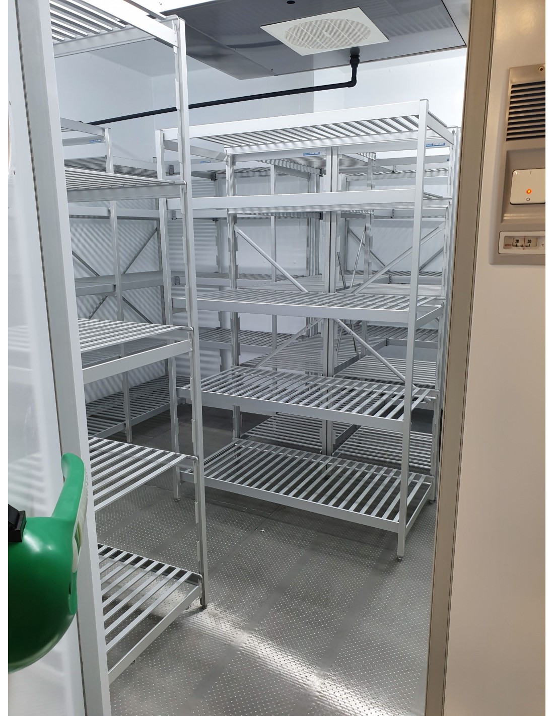 Walk-in Climatic Chamber for ICH Stability Testing – Precise, Compliant ...